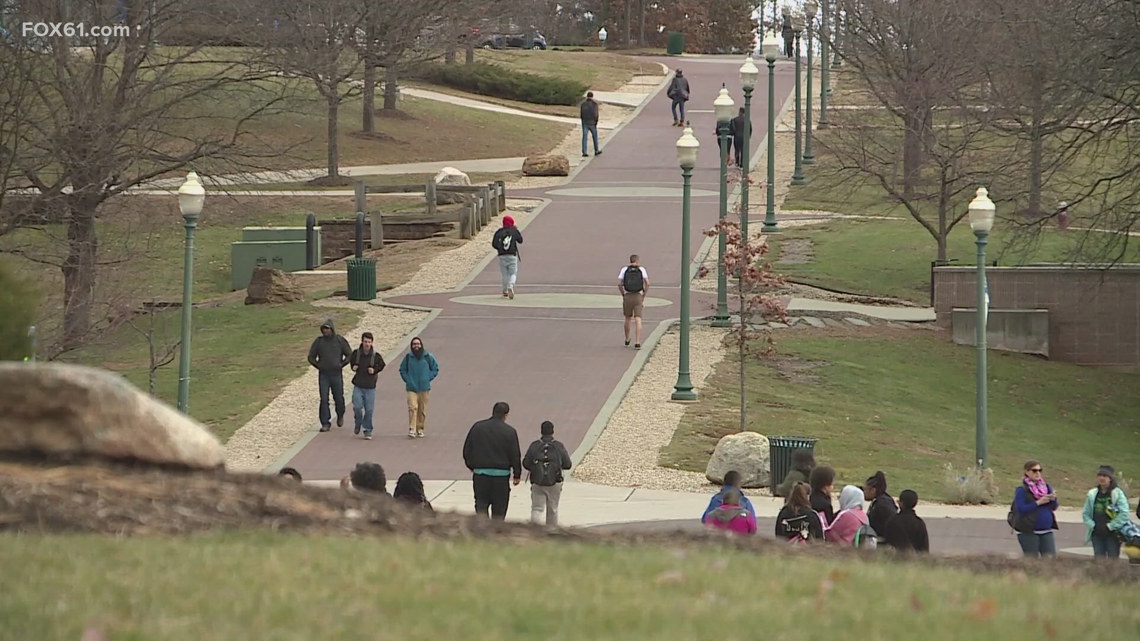 CT students with good grades can automatically enter 10 colleges or ...