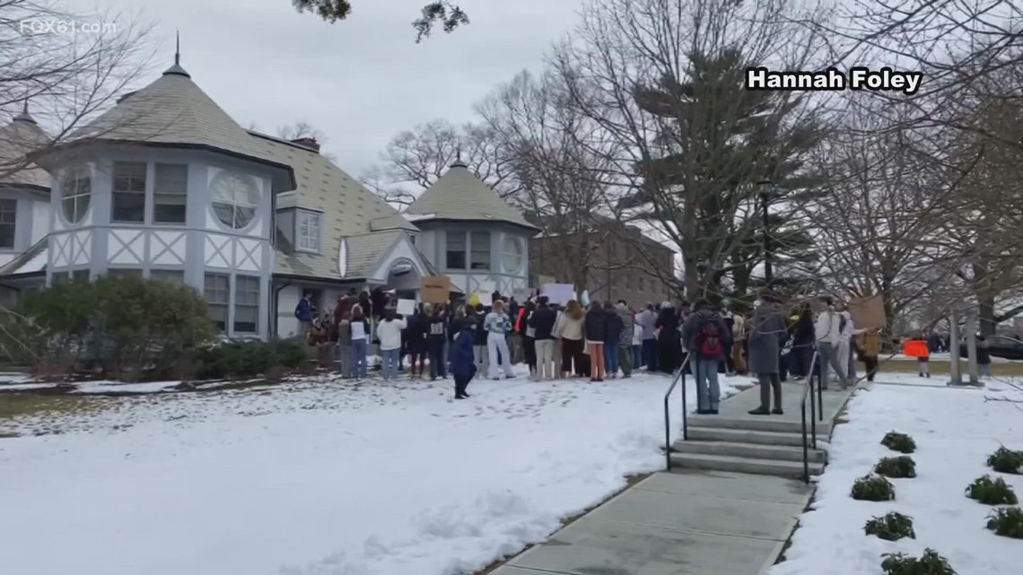 Students at Connecticut College continue administration protest | fox61.com