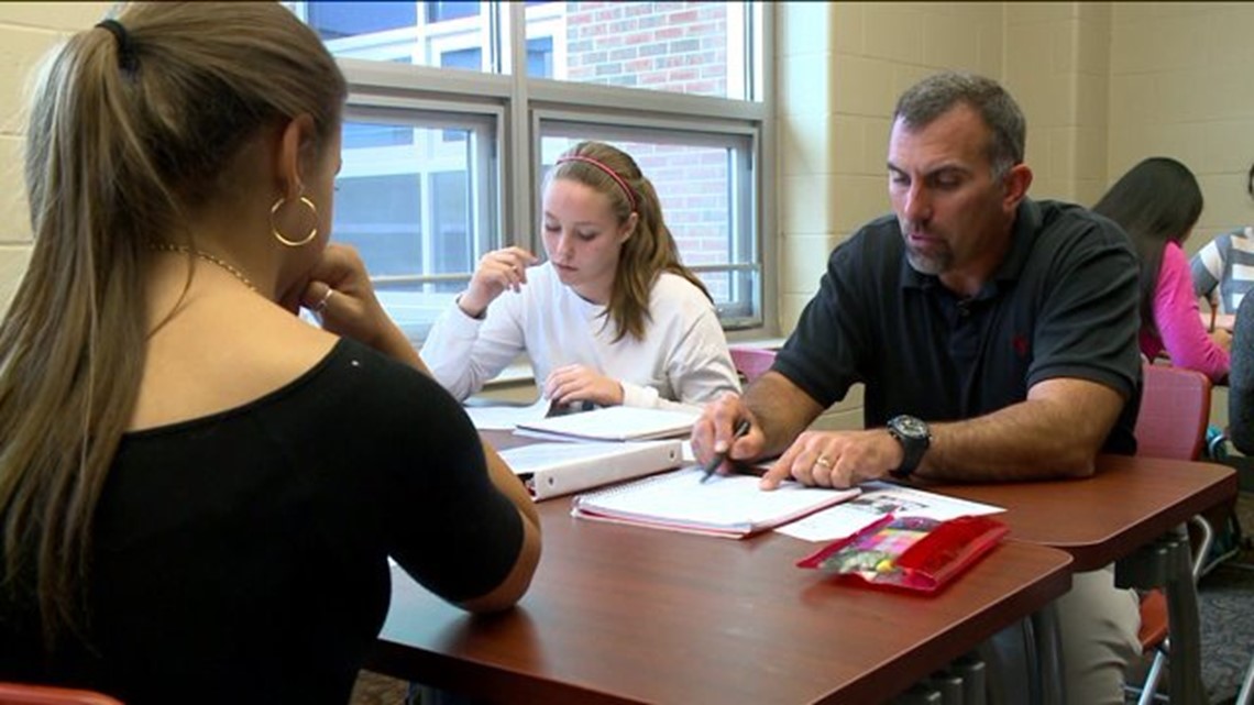 Flipped Learning: Homework In Class, Lessons At Home | fox61.com