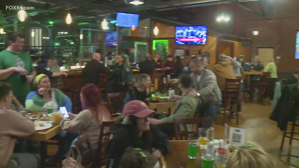 Conn. restaurants see high business with St. Patrick's Day | fox61.com