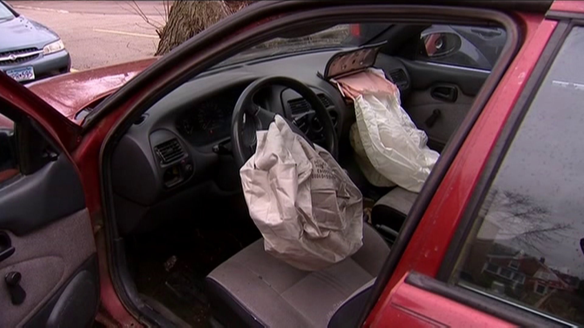 Takata airbag victims looked like they had been shot or stabbed | fox61.com