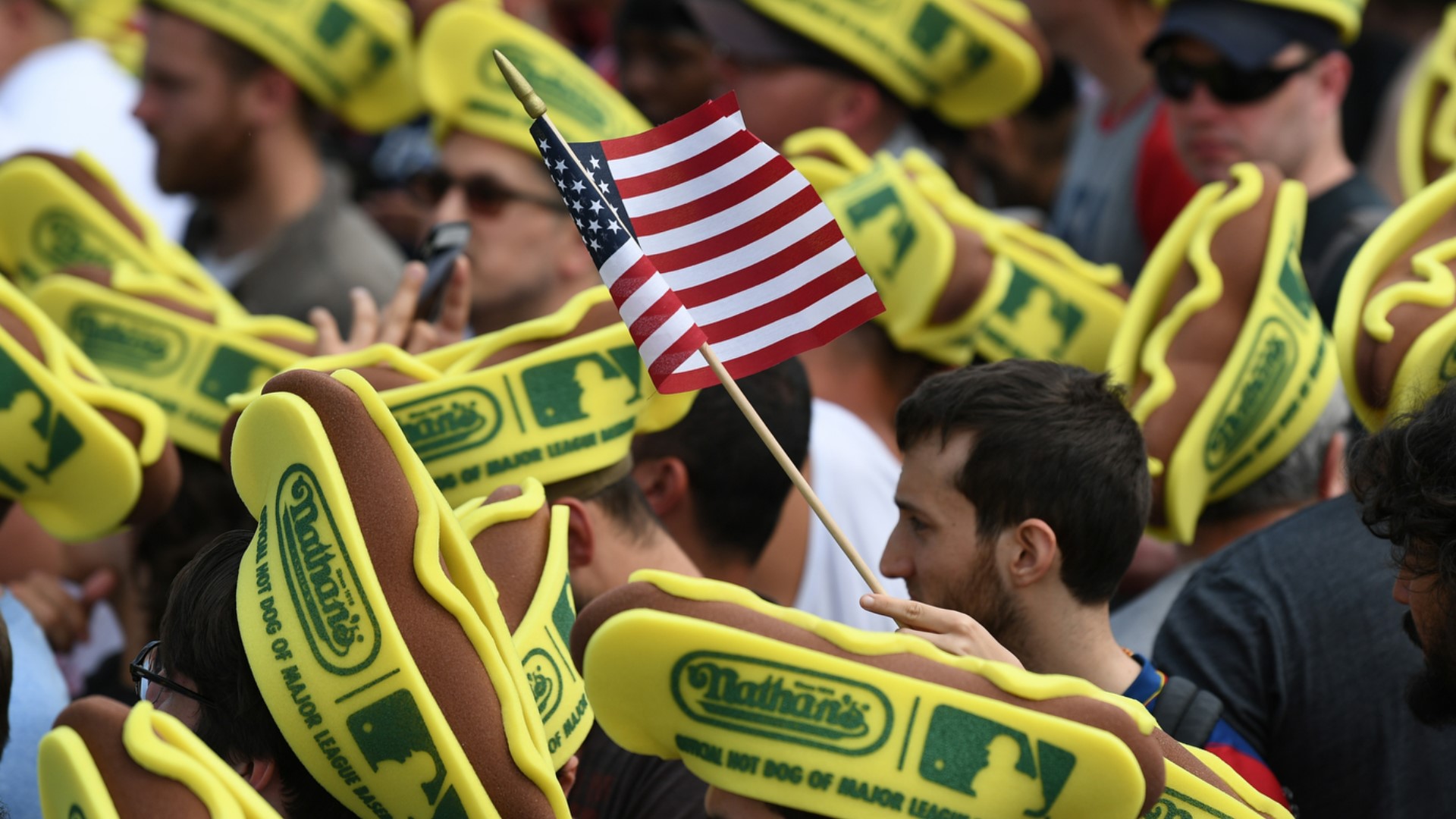 Nick Wehry to compete in 4th of July hot dog eating contest | fox61.com