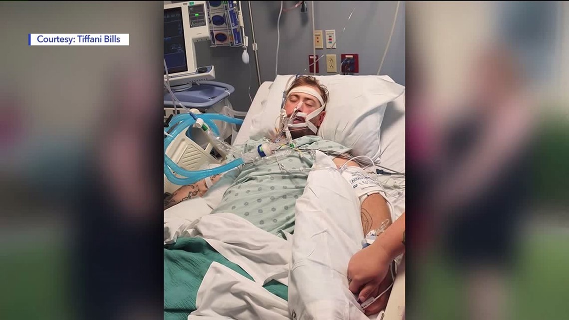 Utah man put in medically-induced coma from vaping-related lung disease ...