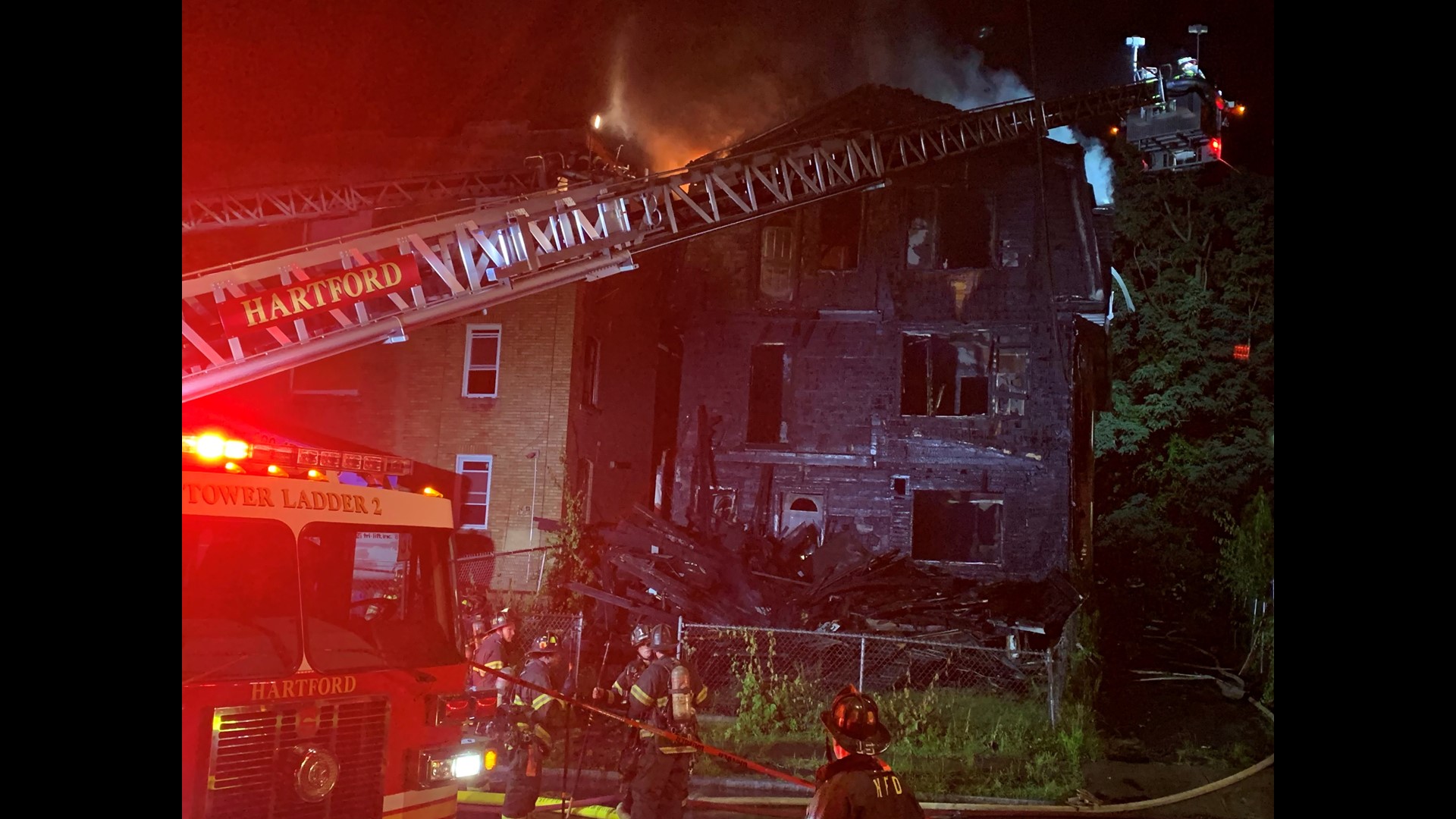 Fire erupts in vacant Hartford building | fox61.com