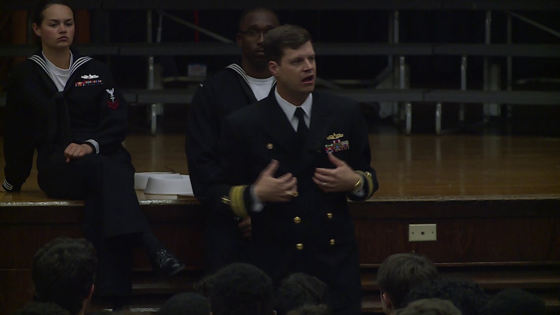 Naval destroyer crew members give students a lesson in leadership ...