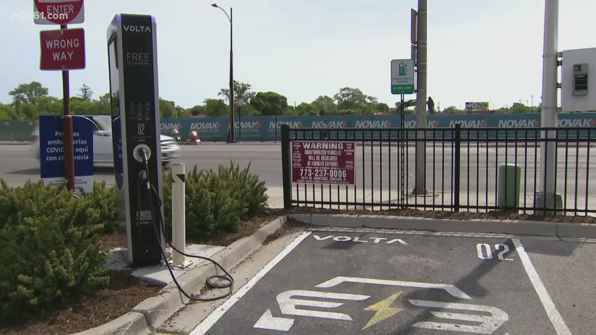 Over $5M in funding for EV charging stations in 9 Conn. towns | fox61.com