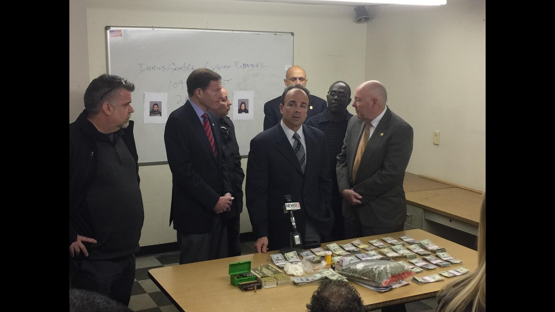 Bridgeport couple arrested for dealing drugs after raid on home | fox61.com