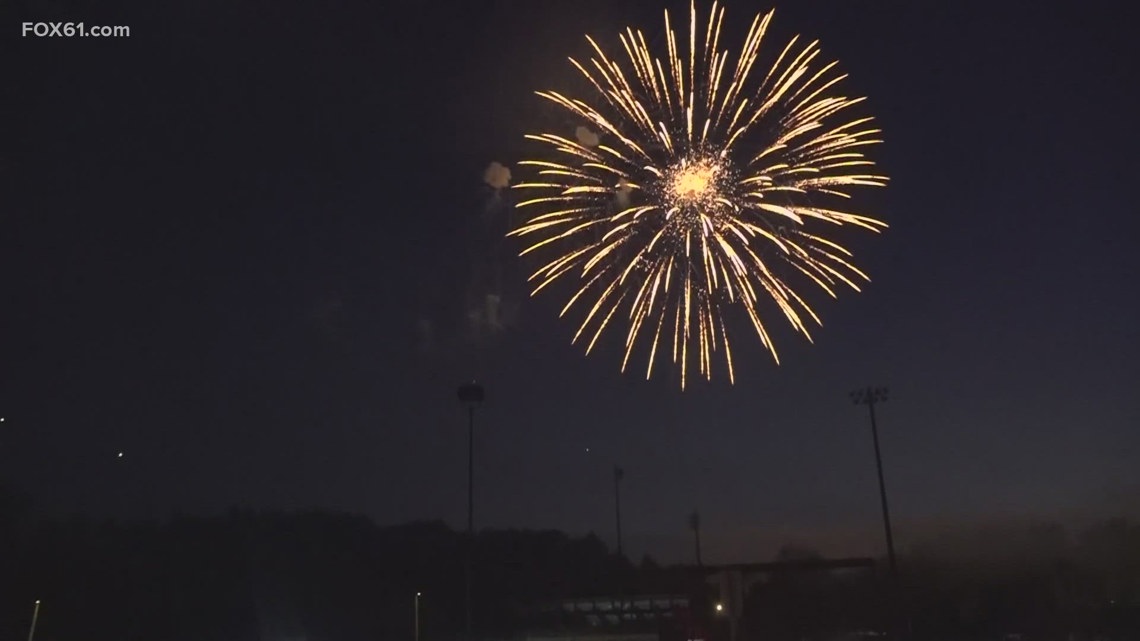 Thousands gather for New Britain’s Great American Boom fireworks ...