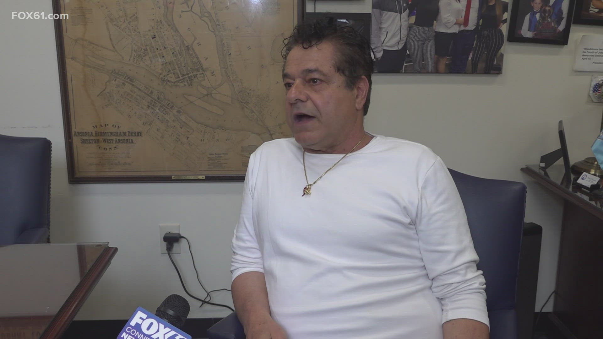 Connecticut man dies after tree he was cutting falls on him, police say | fox61.com