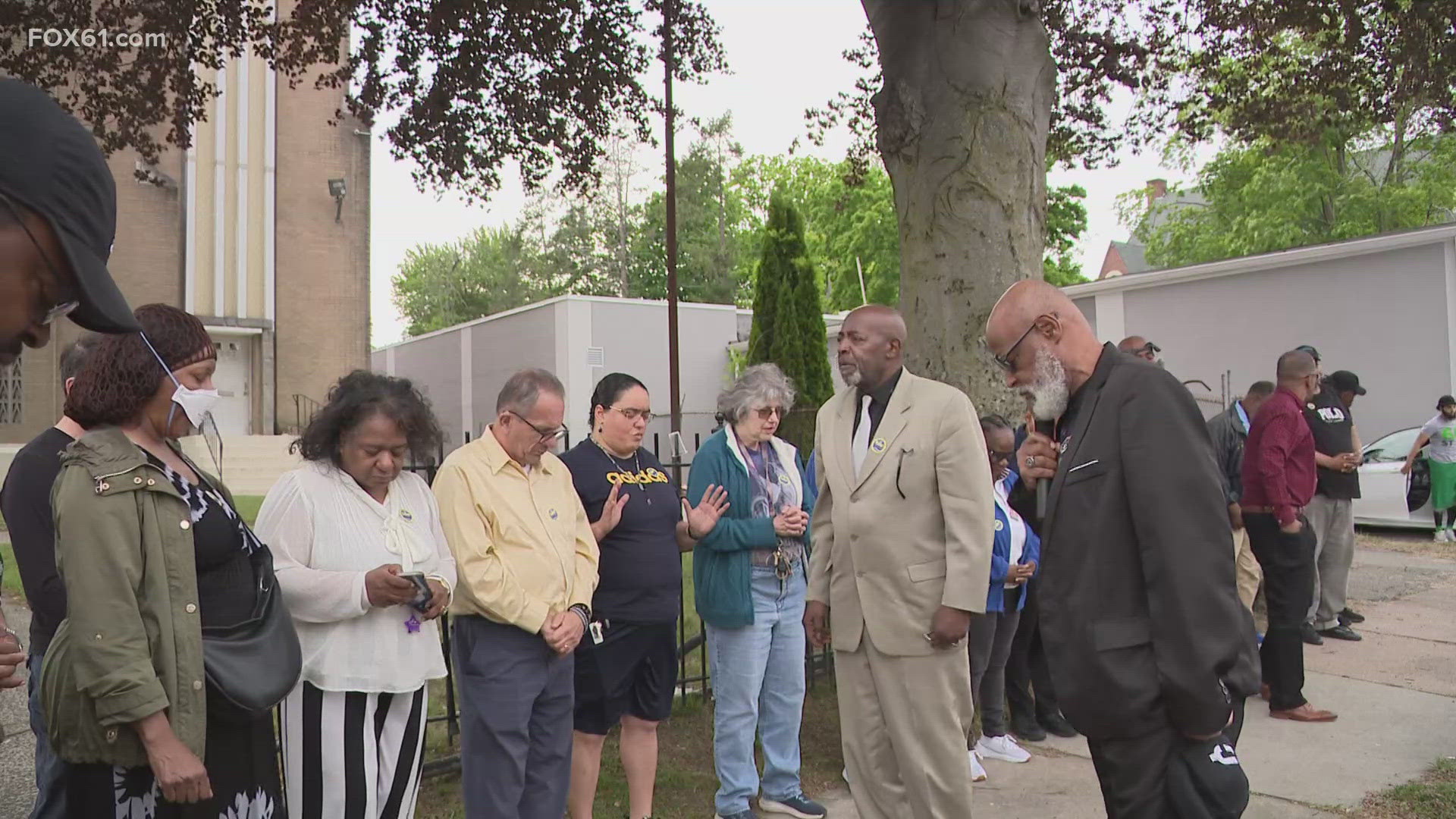 Hartford, Conn. neighbors call for peace and safety after recent shootings | fox61.com