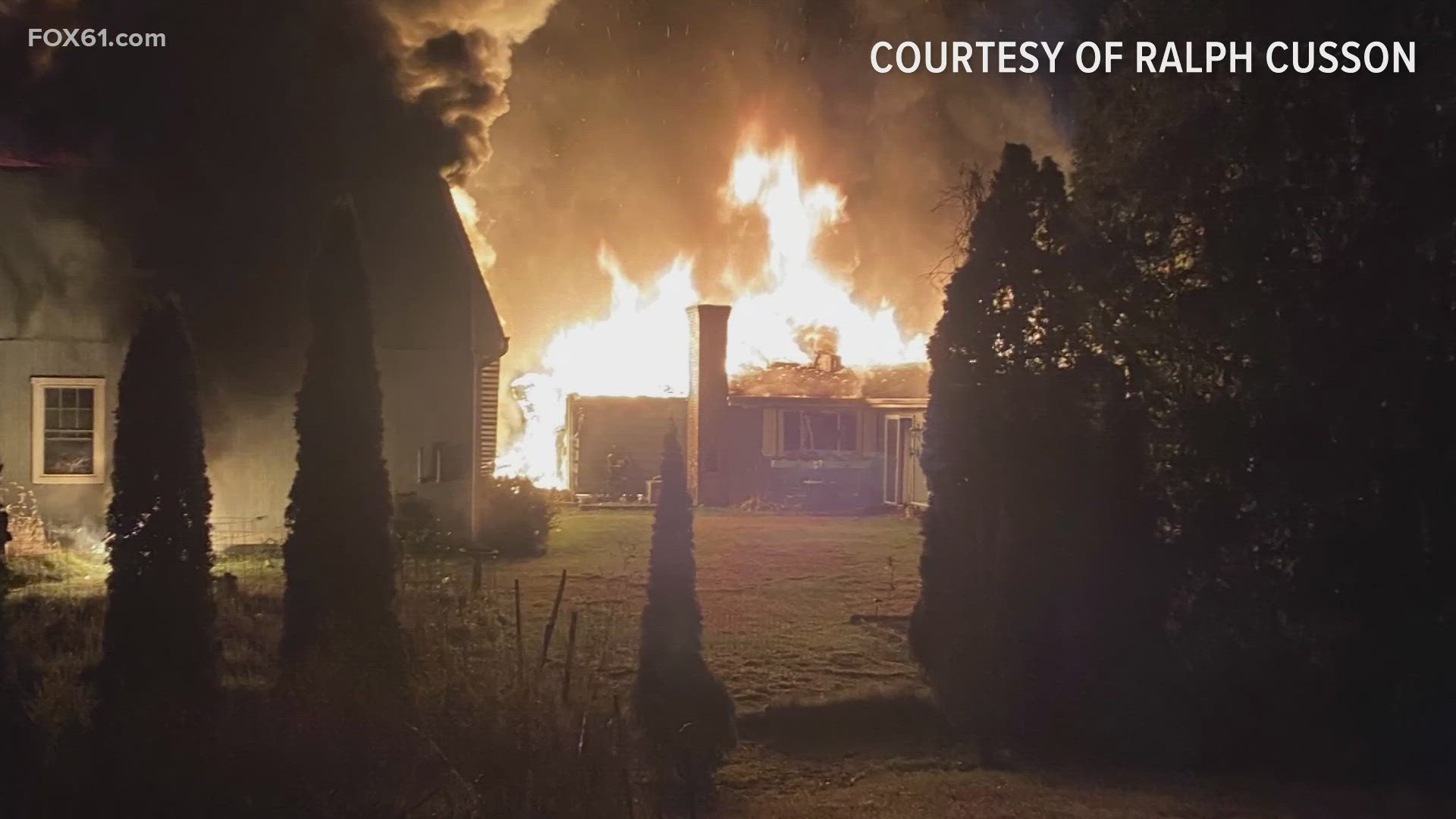 Officials investigate fatal Bozrah house, garage fire | fox61.com
