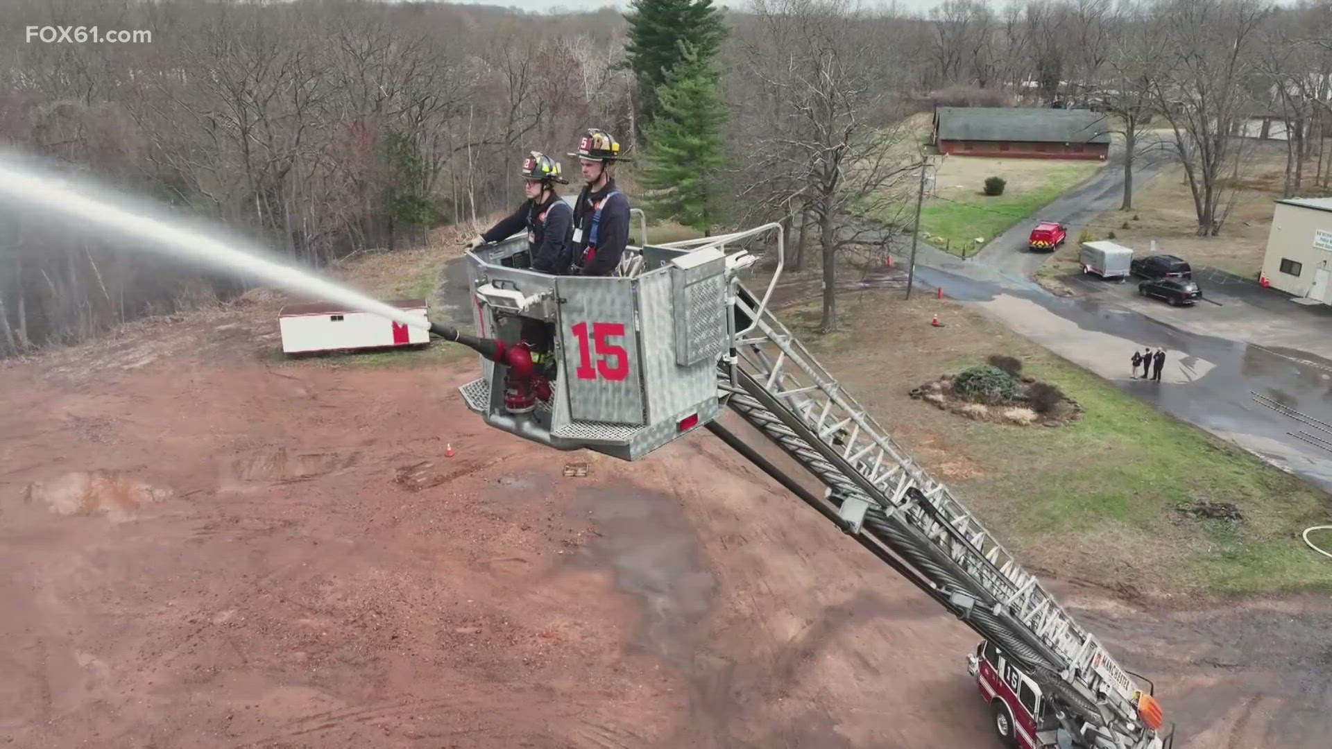 Manchester, Conn. firefighters pump operator training season | fox61.com