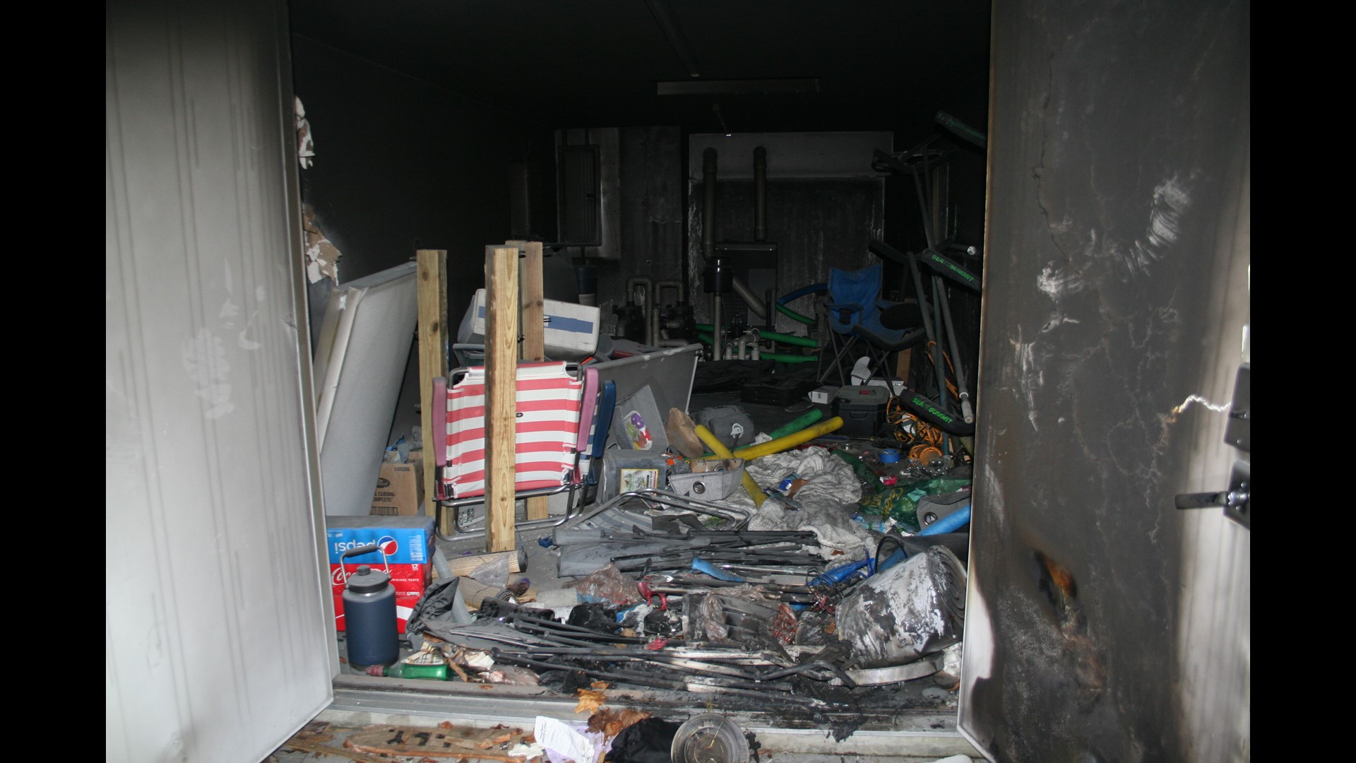 Photos from the fire that lead to the death of Zappos founder Tony ...