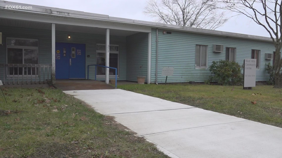 Connecticut city's community center reopens after 20 years | fox61.com
