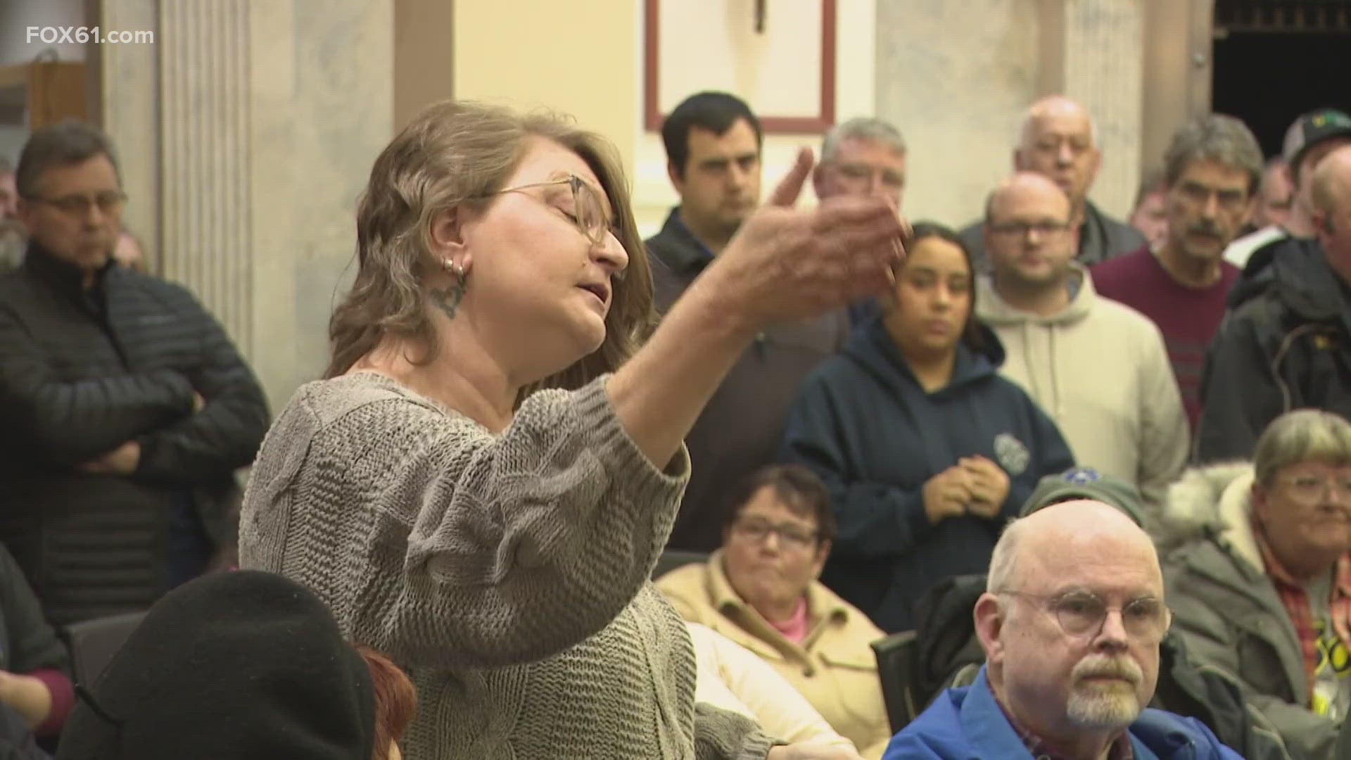 Dozens voice concerns after Norwich shuts down Yantic volunteer fire ...