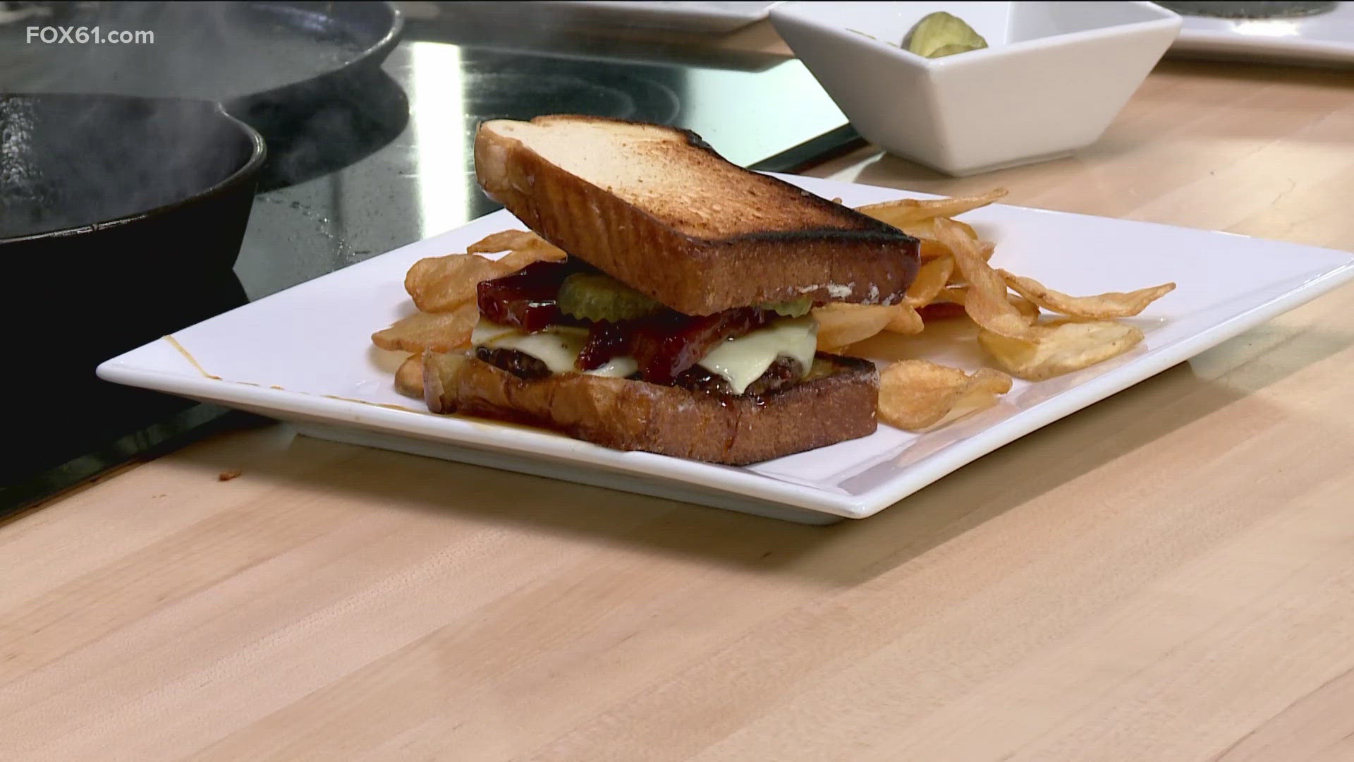 Making a bacon, cheese burger with Cast Iron Chop House | In The ...