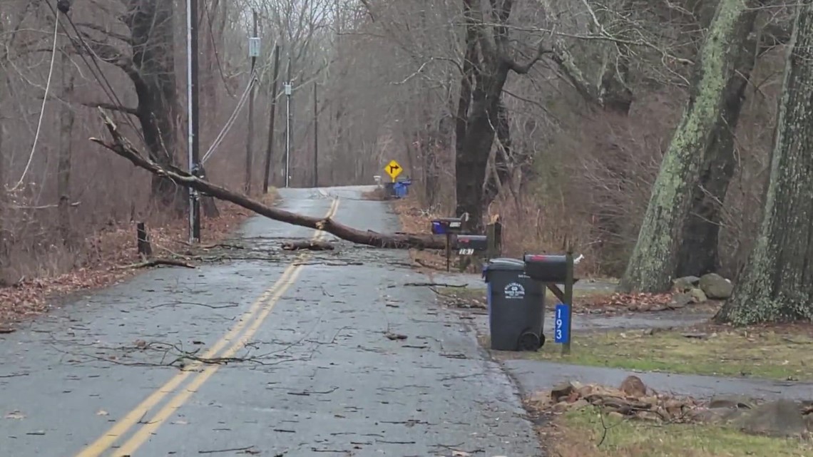 Holiday storm brings strong wind, rain to Connecticut | fox61.com