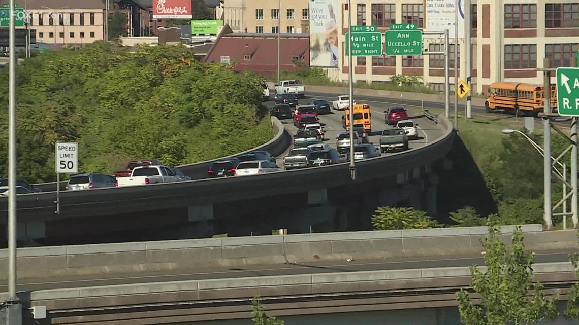 Connecticut State Police boost patrols for Labor Day weekend traffic ...