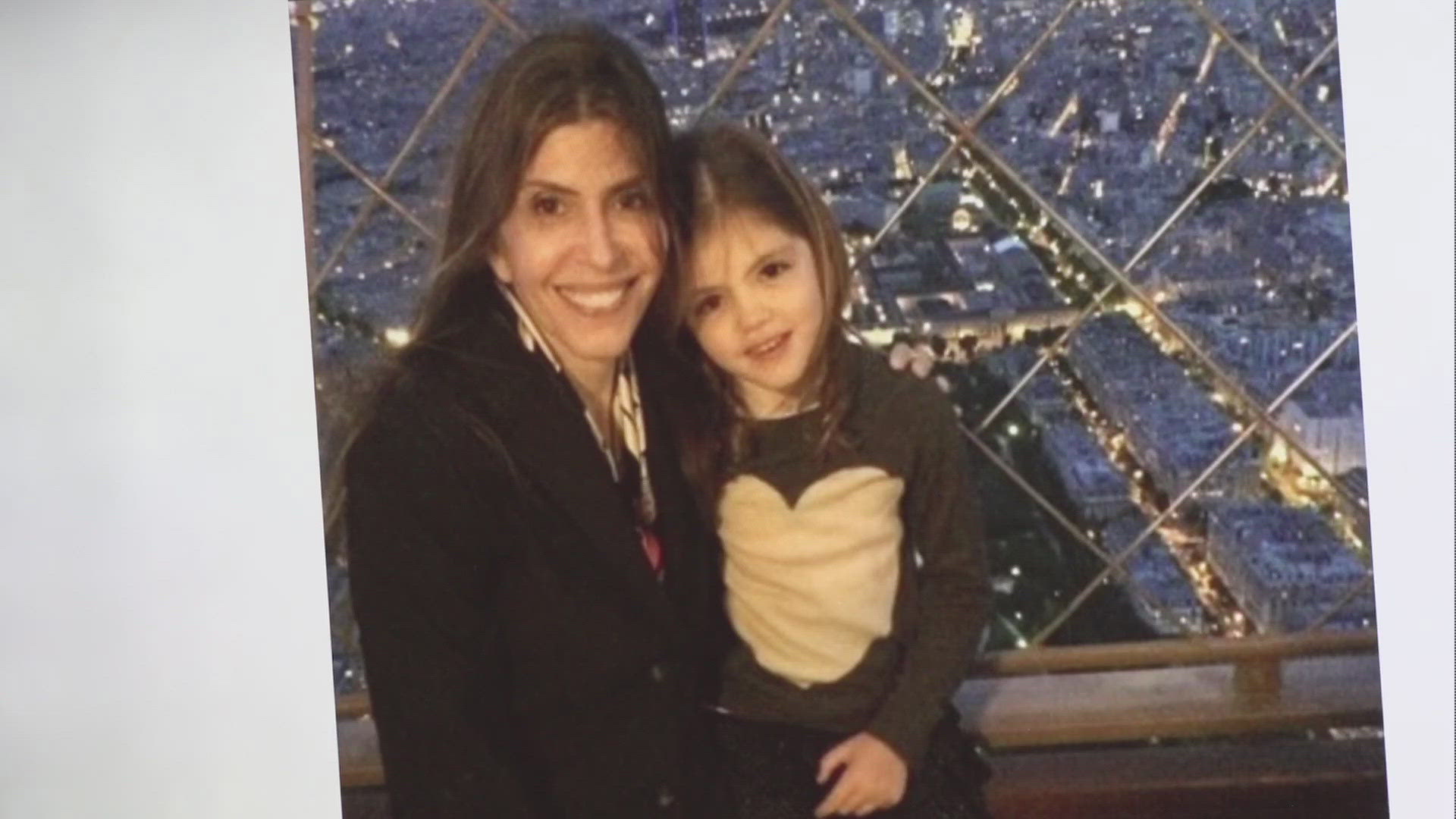 Teen daughter of Jennifer Farber Dulos speaks of missing mom at ...
