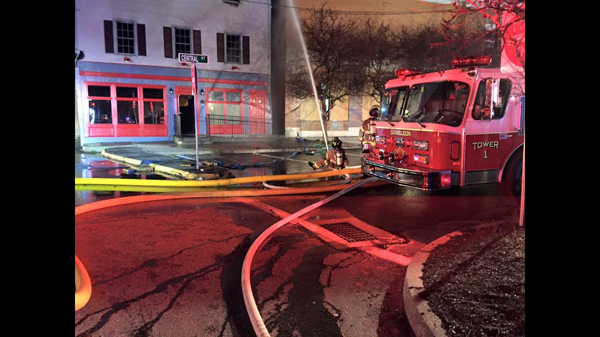 Several fire crews help battle 2-alarm Danielson fire | fox61.com
