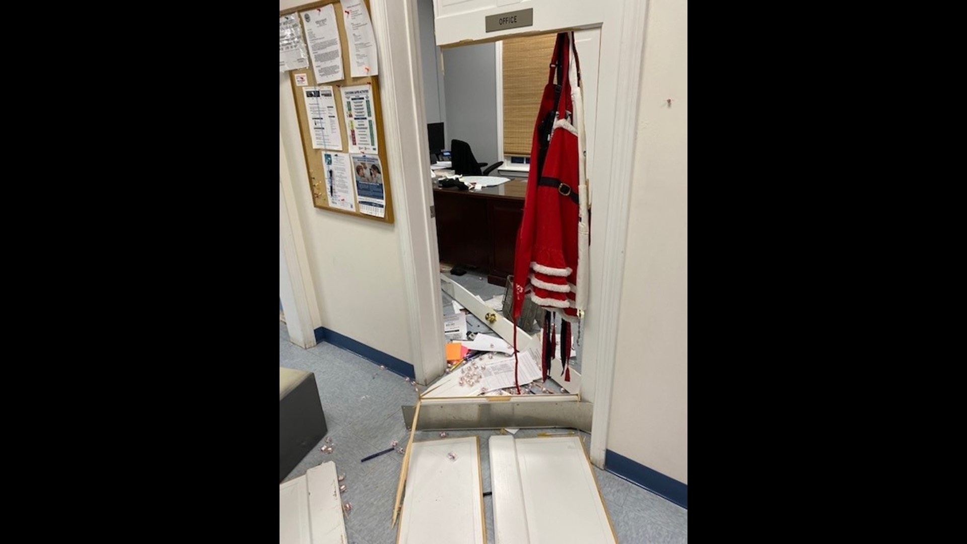 Wolcott Police: Vandals break in to senior center causing thousands in ...