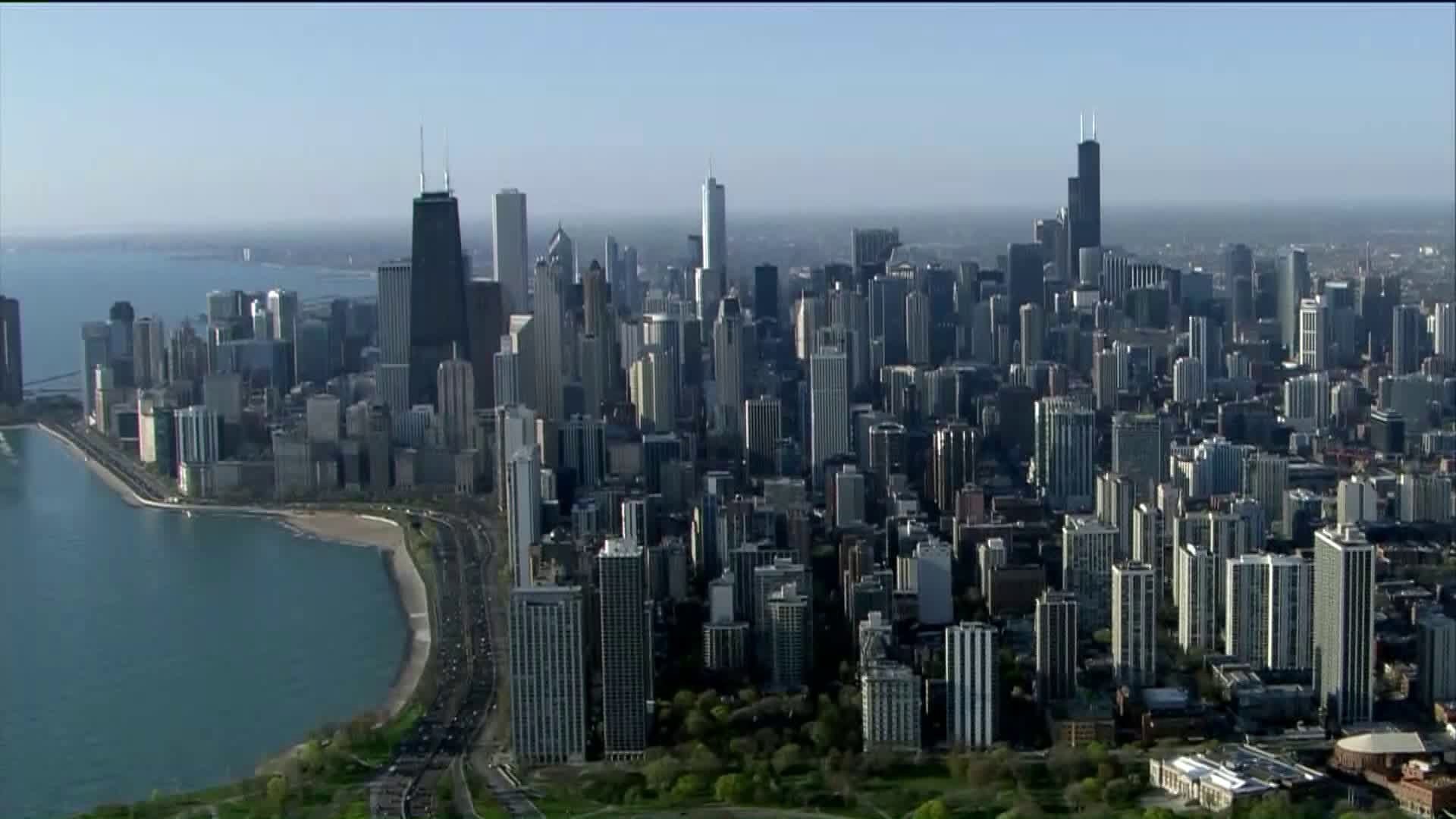 Chicago to sue over ‘misguided’ sanctuary city warning | fox61.com