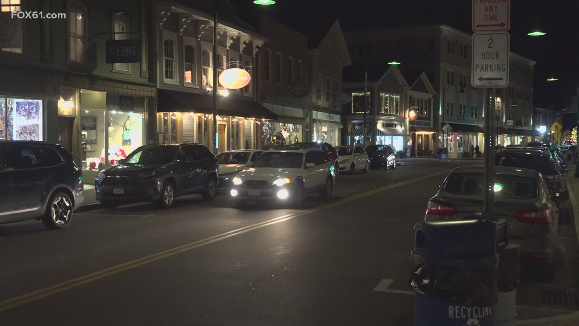 Last-minute storm preps in New London | fox61.com