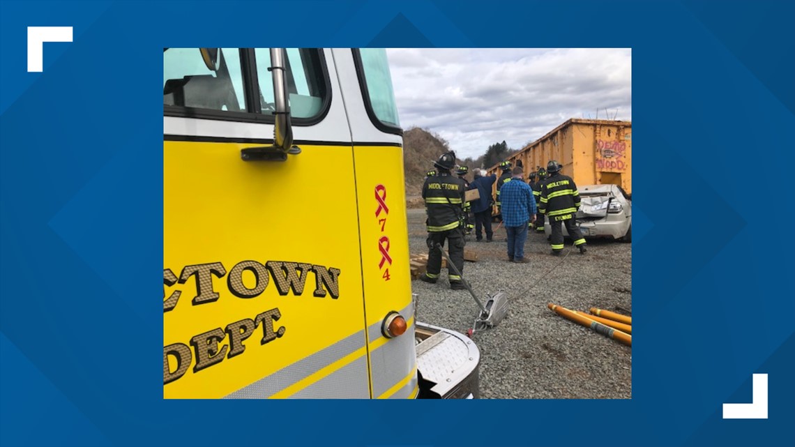 The Middletown Fire Department training with the Paratech Interstate ...