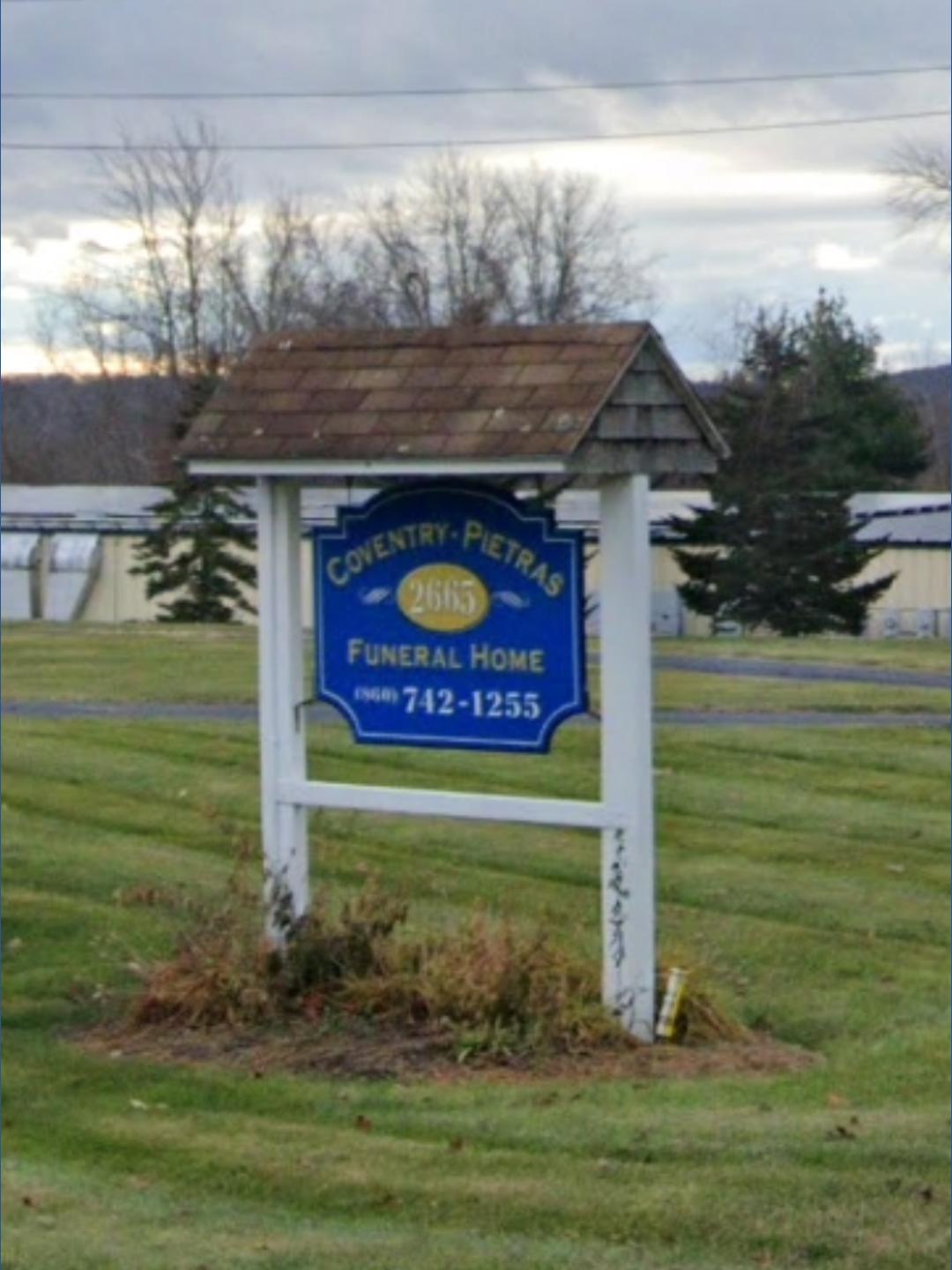 Embattled CT funeral director faces new charges in Coventry | fox61.com