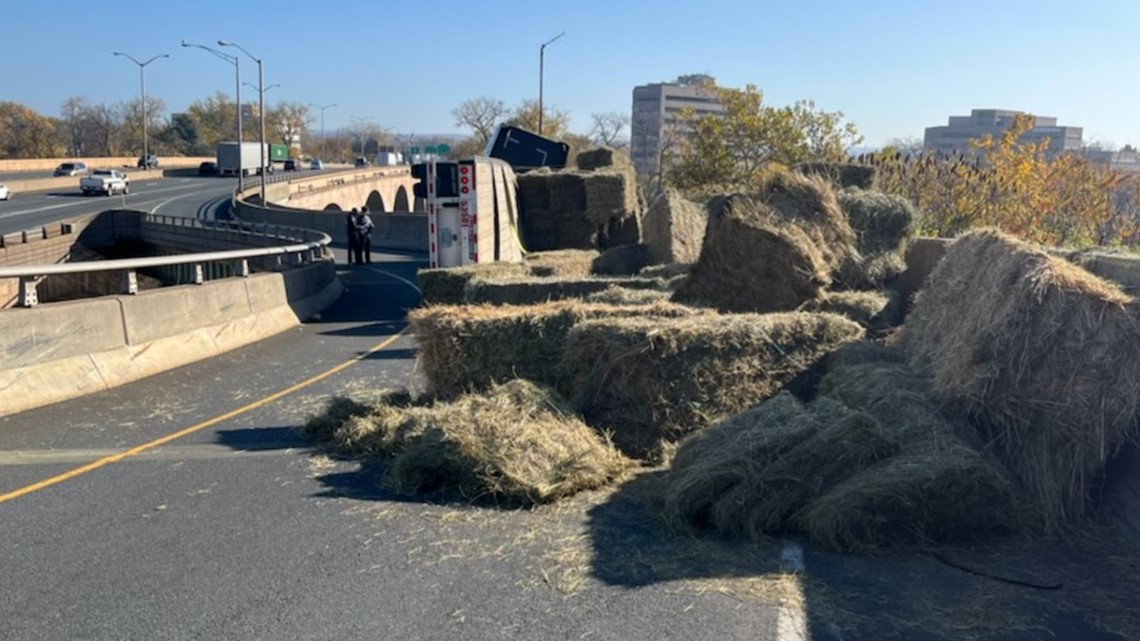 Connecticut highway littered with haystacks after truck crash | fox61.com
