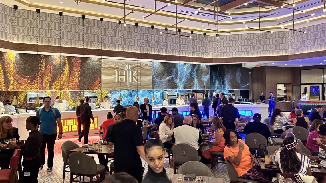 Hell's Kitchen opens location in Foxwoods Resort Casino | fox61.com