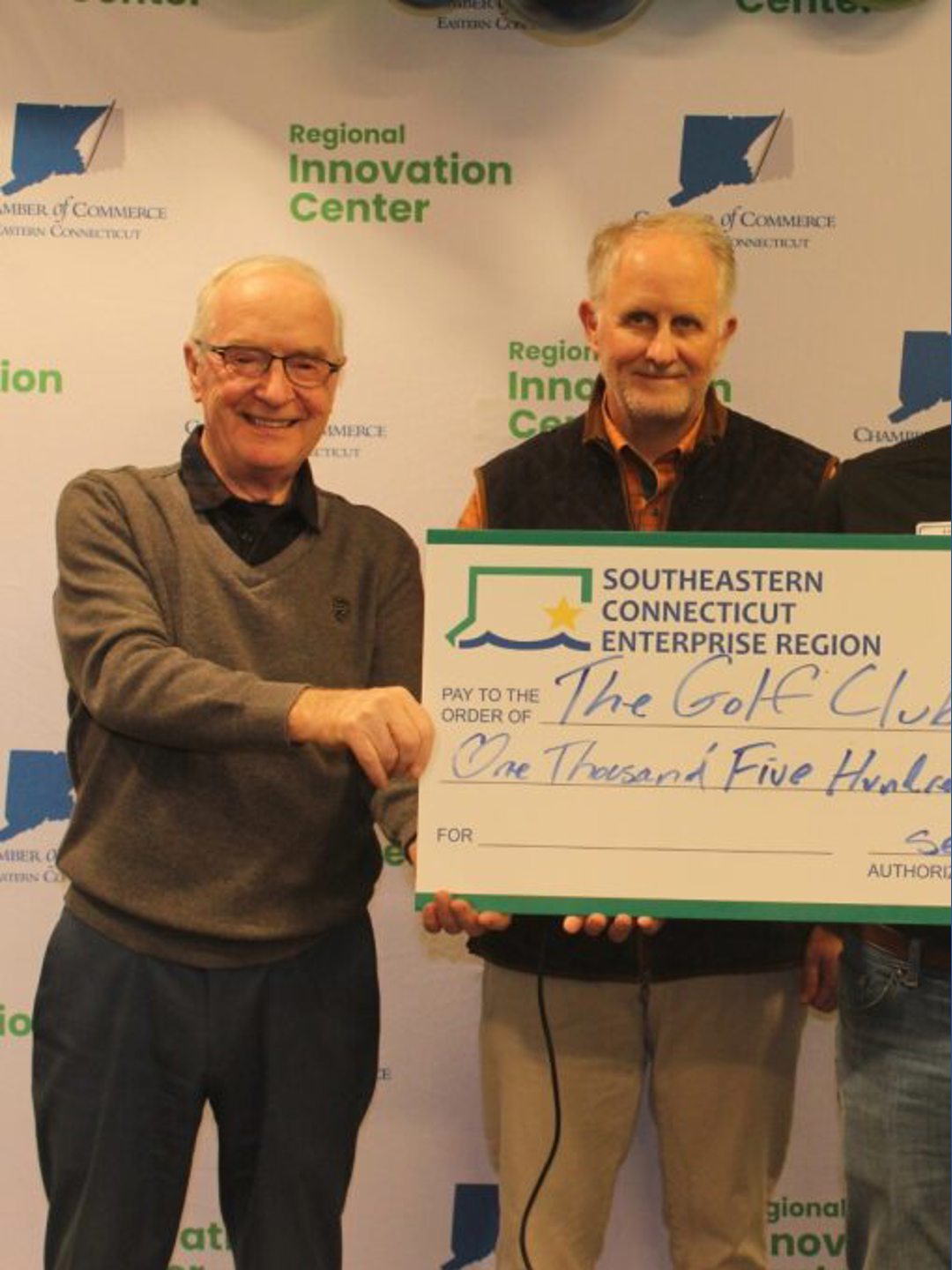 Entrepreneurs shoot for the stars at Eastern Connecticut Commerce event ...