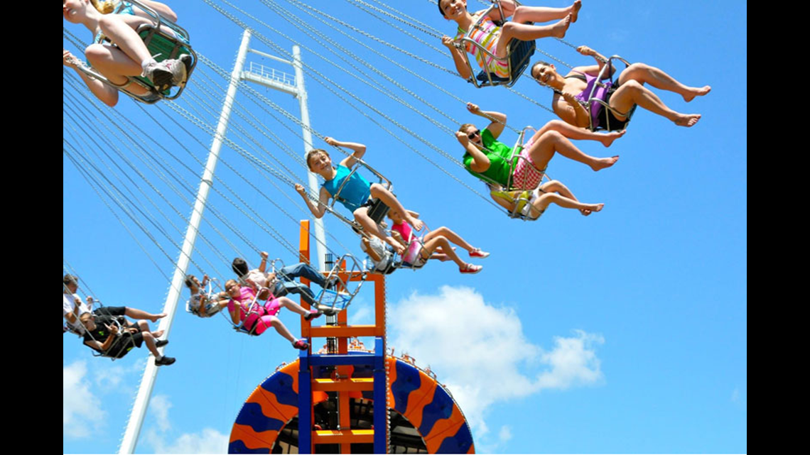 Lake Compounce lands on list of top ‘Underrated Amusement Parks ...