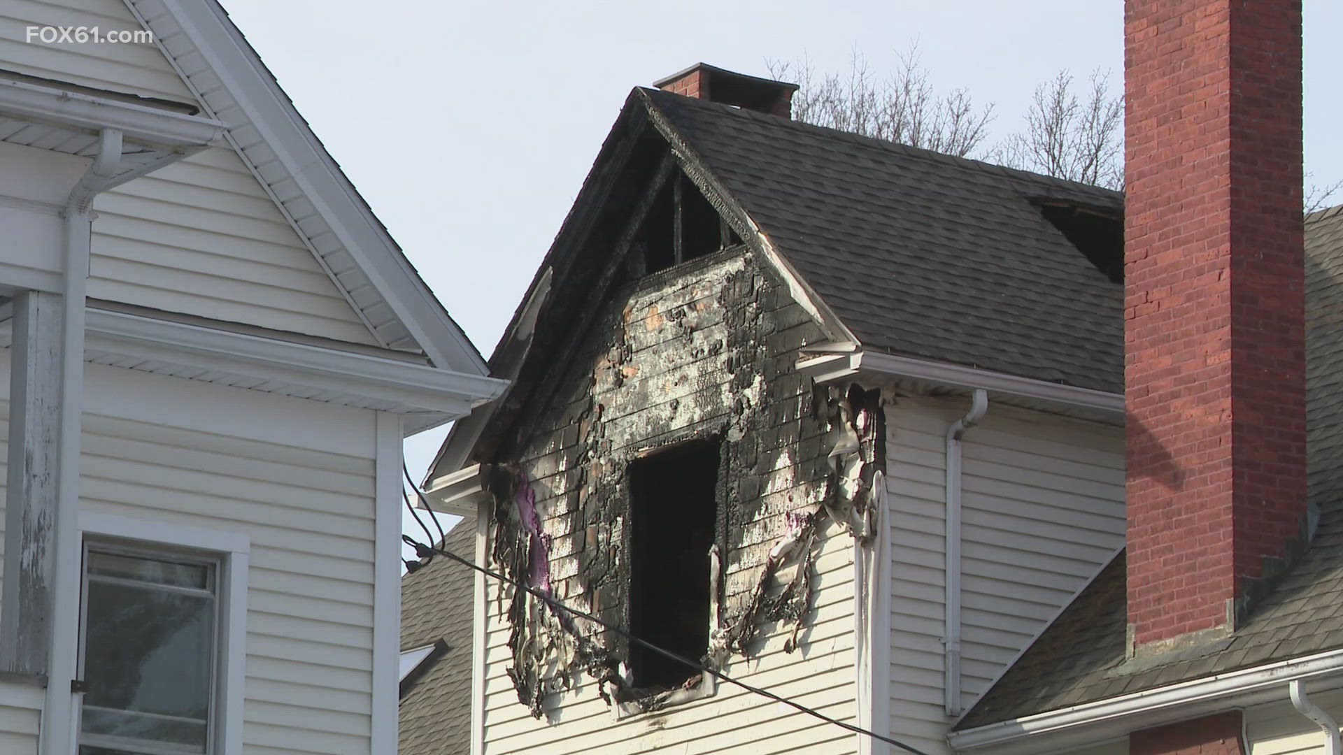 1 dead after fire at multi-family home in Hartford | fox61.com