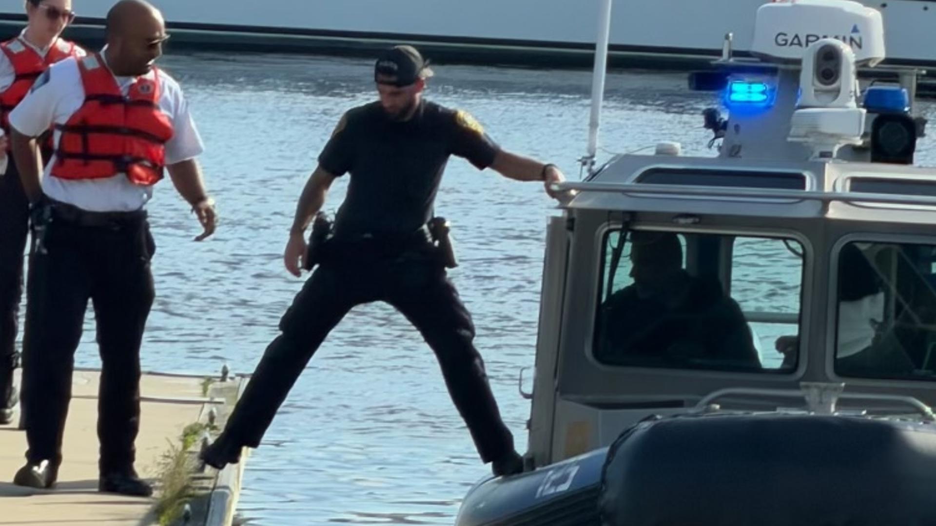 Norwalk Marine Unit saves 2 men from frigid waters off Chimon Island ...