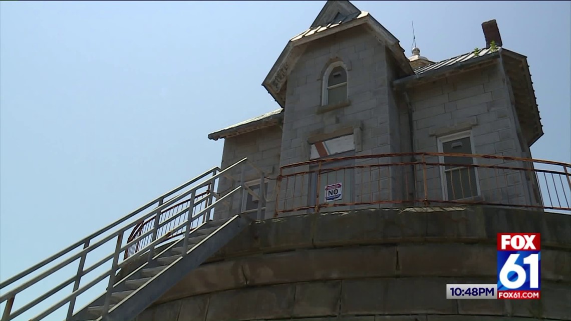 Daytrippers: Where the sound meets the ocean stands the Race Rock ...