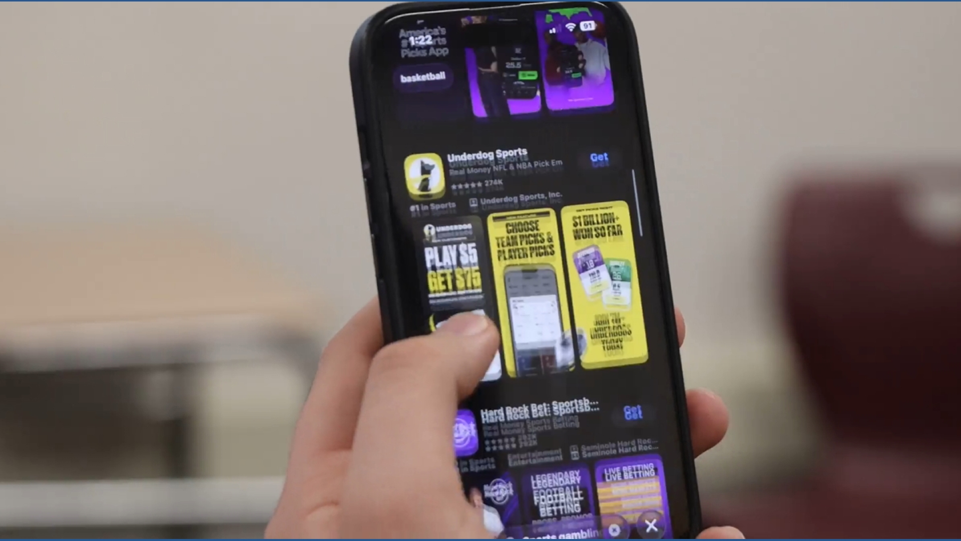 Gambling in teens: Problems and solutions | FOX61 Student News | fox61.com