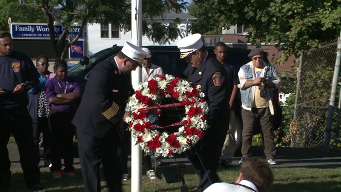 Firefighter Kevin Bell remembered in ceremony one year after death ...