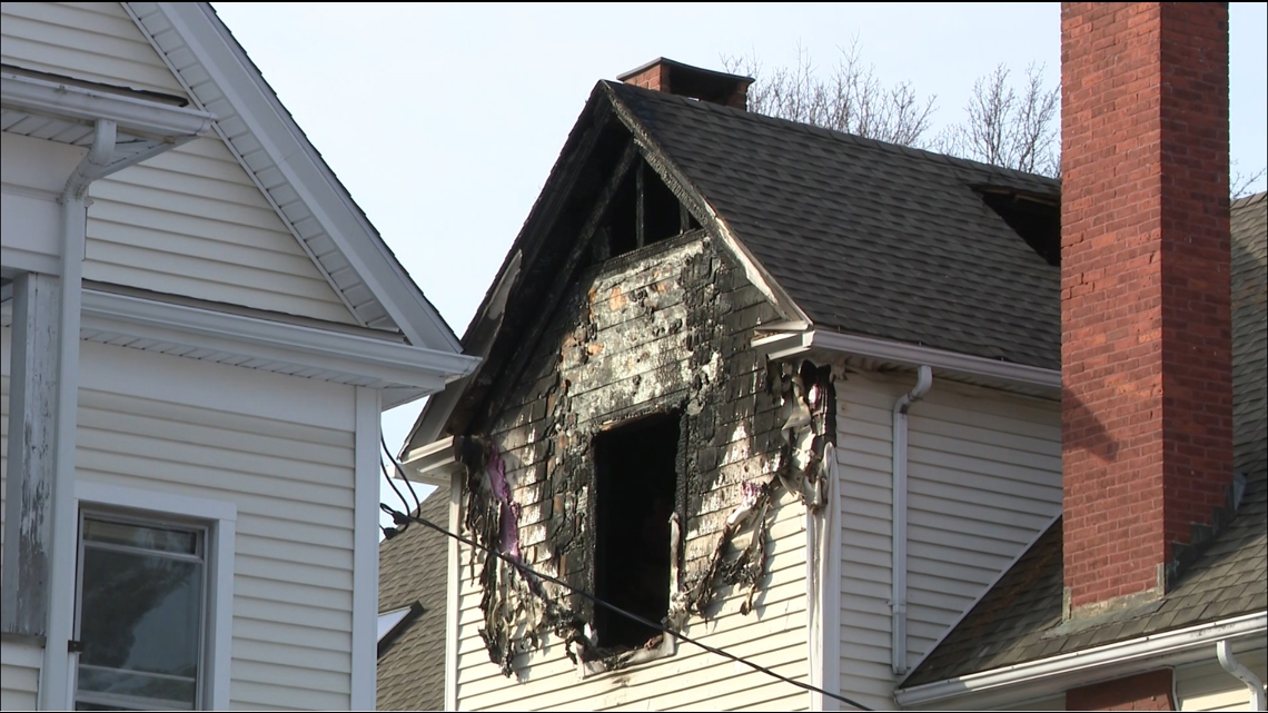 1 dead after fire at multi-family home in Hartford | fox61.com