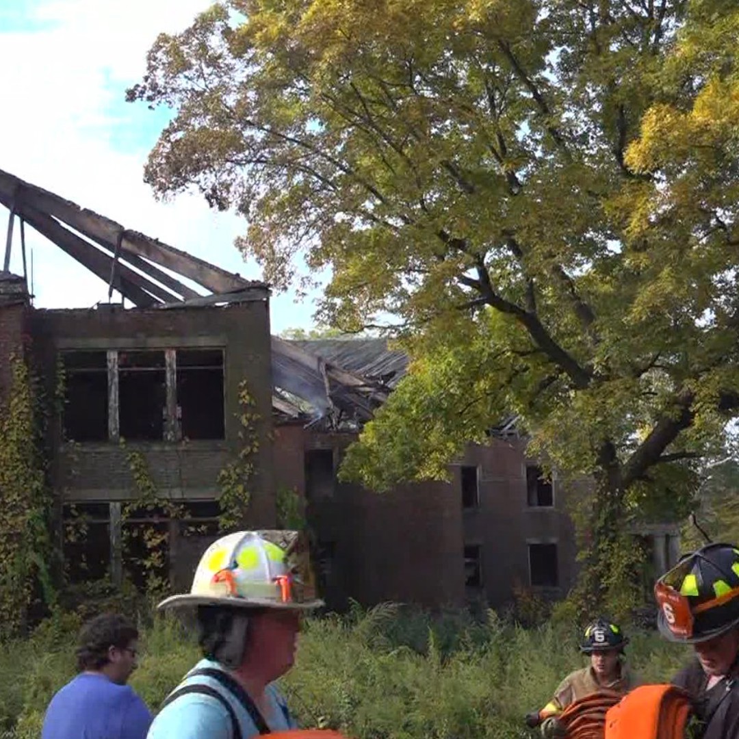 Fire breaks out in vacant buildings at Norwich State Hospital | fox61.com