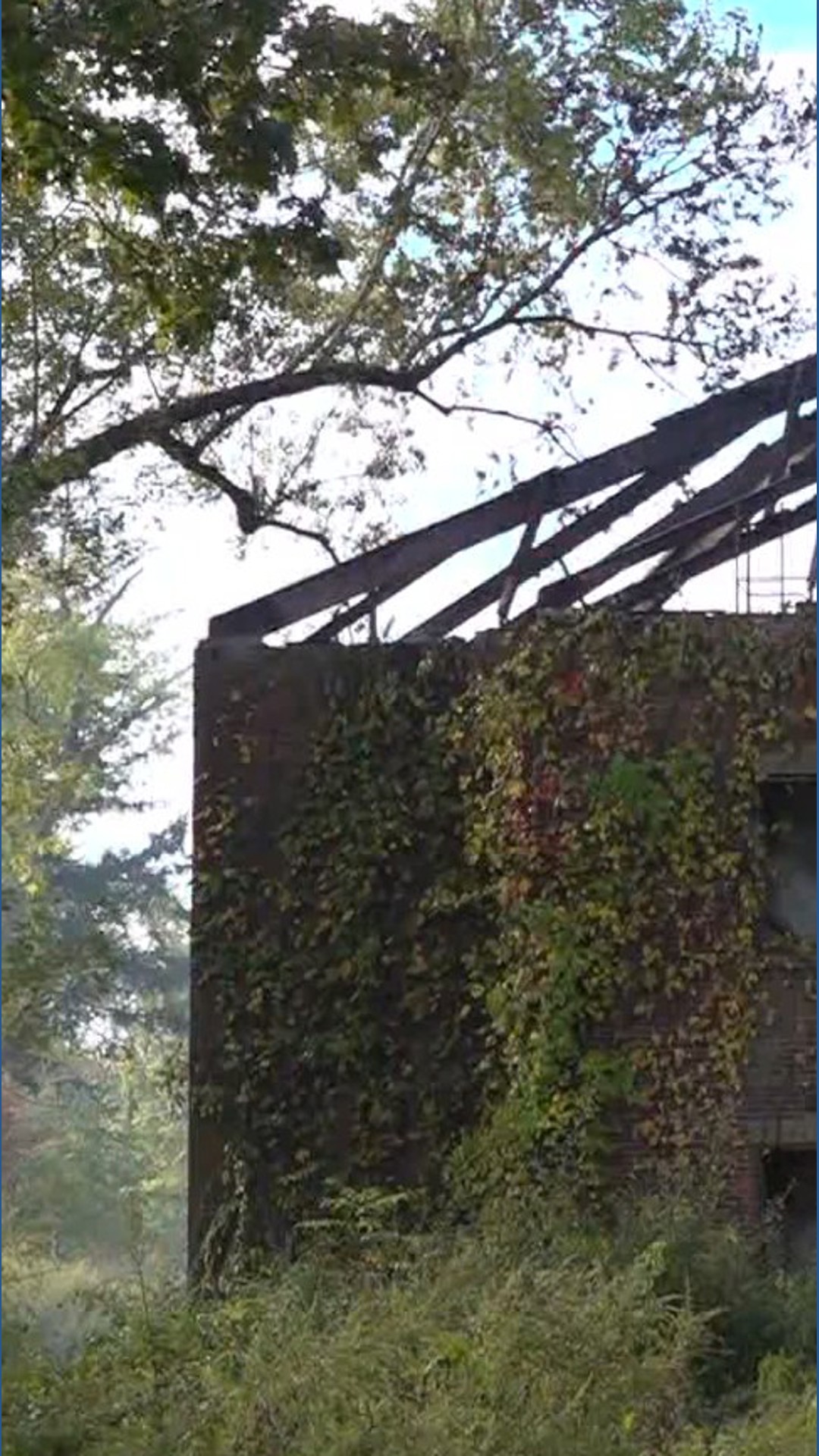 Fire breaks out in vacant buildings at Norwich State Hospital | fox61.com