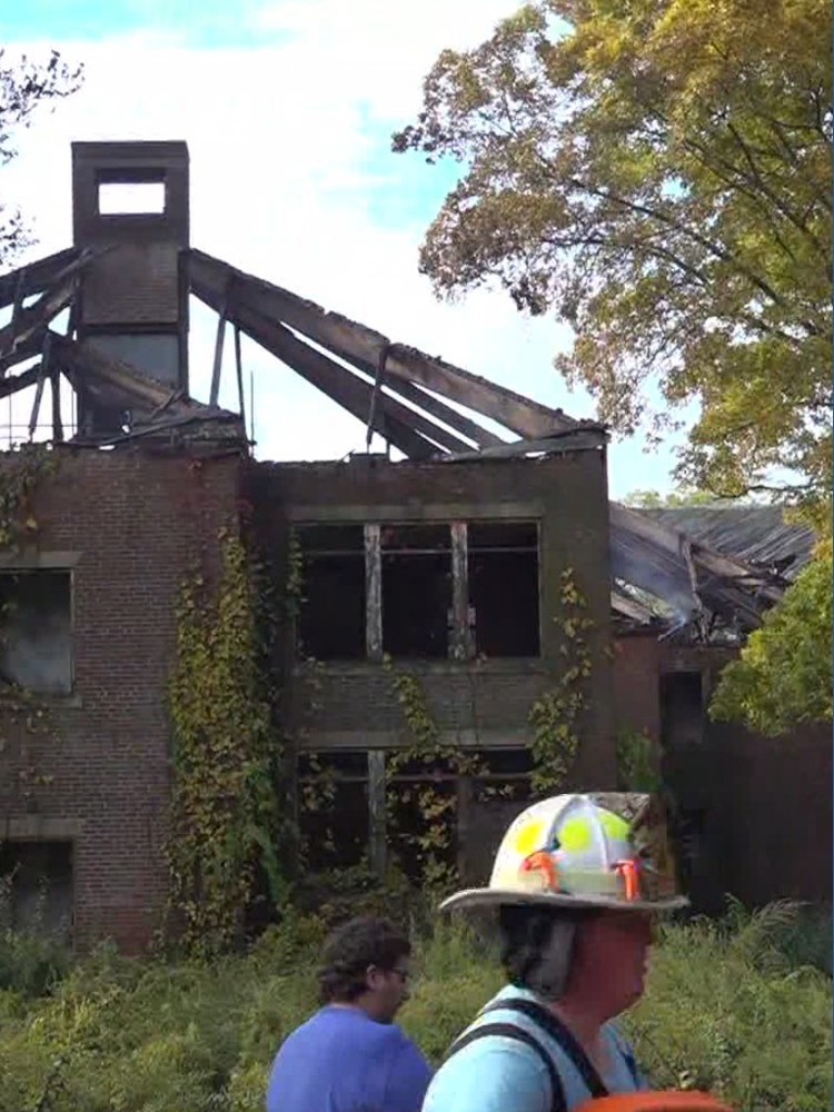 Fire breaks out in vacant buildings at Norwich State Hospital | fox61.com