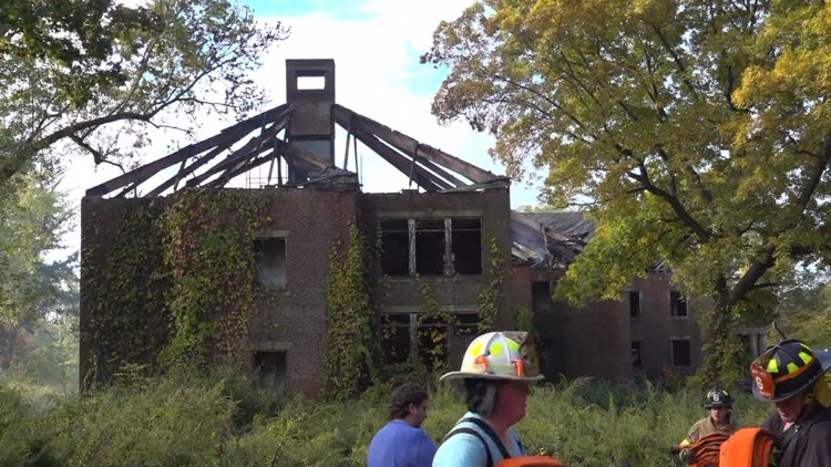 Fire breaks out in vacant buildings at Norwich State Hospital | fox61.com