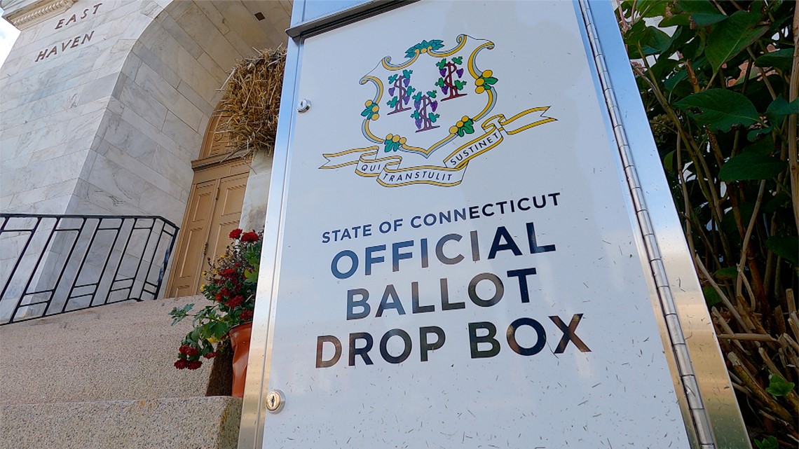 Families celebrate Boom Box parade in Willimantic | fox61.com