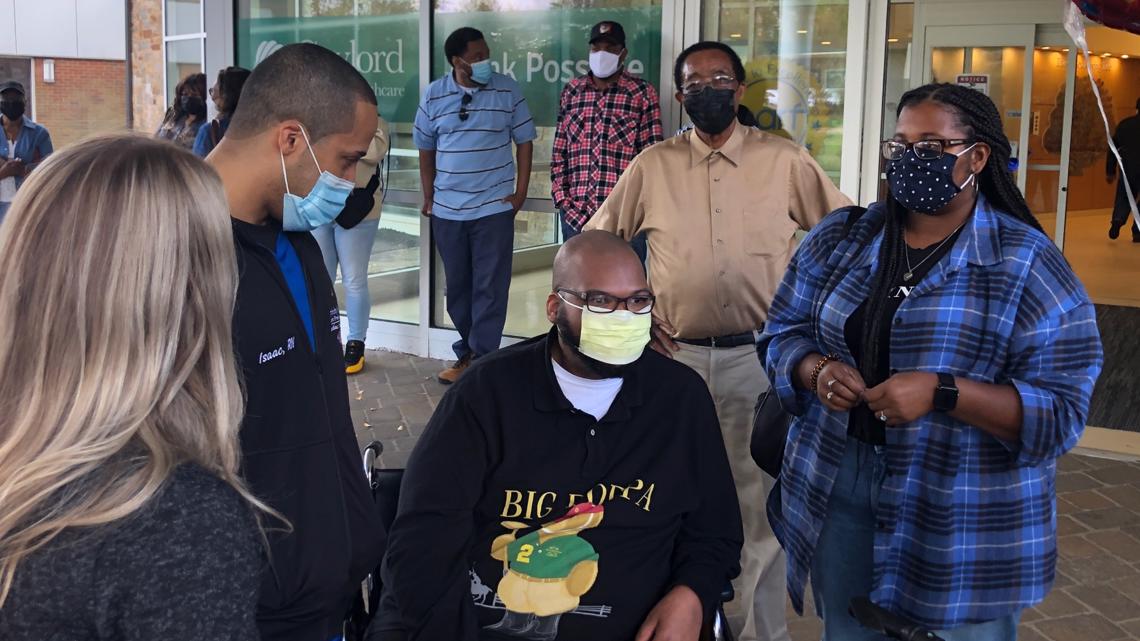 Family, friends celebrate Glenn Merritt's COVID-19 recovery | fox61.com