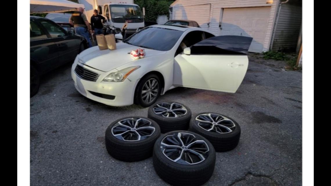 2 arrested in organized theft ring behind stolen car rims, tires ...