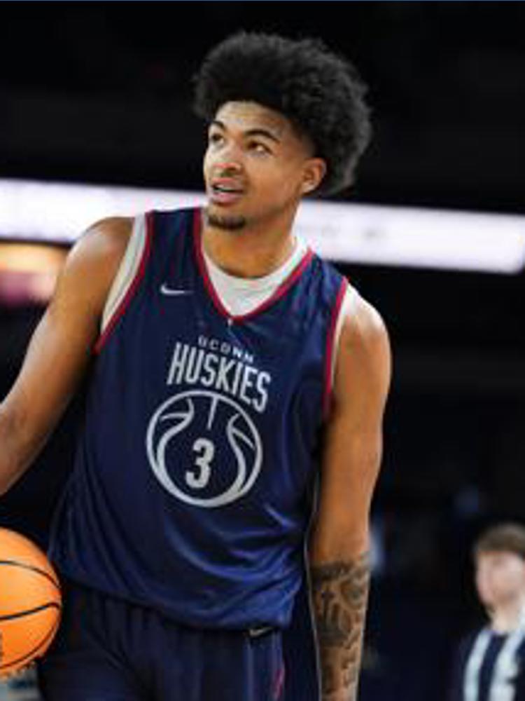 UConn men’s basketball loses gritty forward Jaylin Stewart to transfer ...