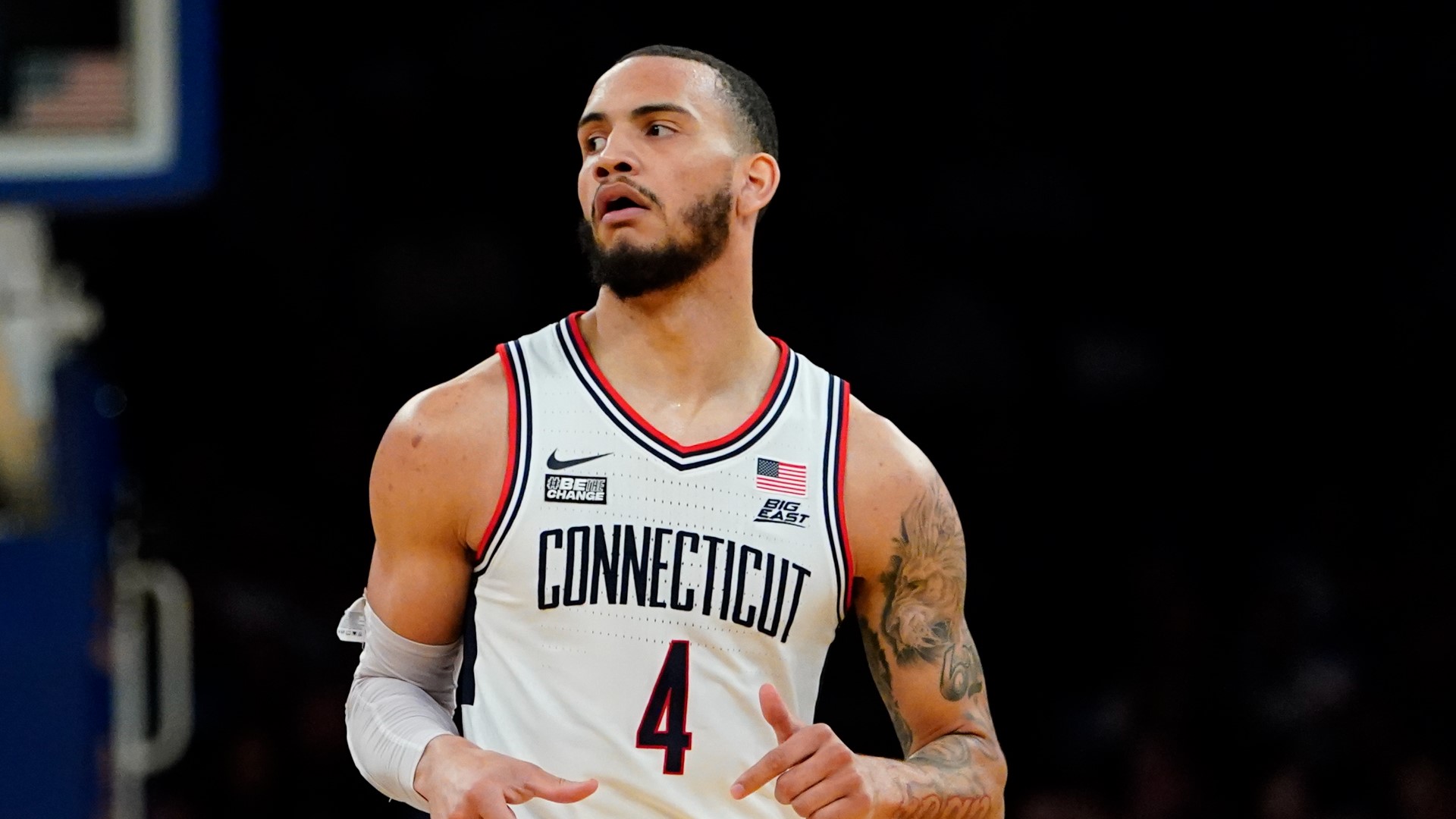 UConn's Tyrese Martin selected in NBA Draft second round | fox61.com