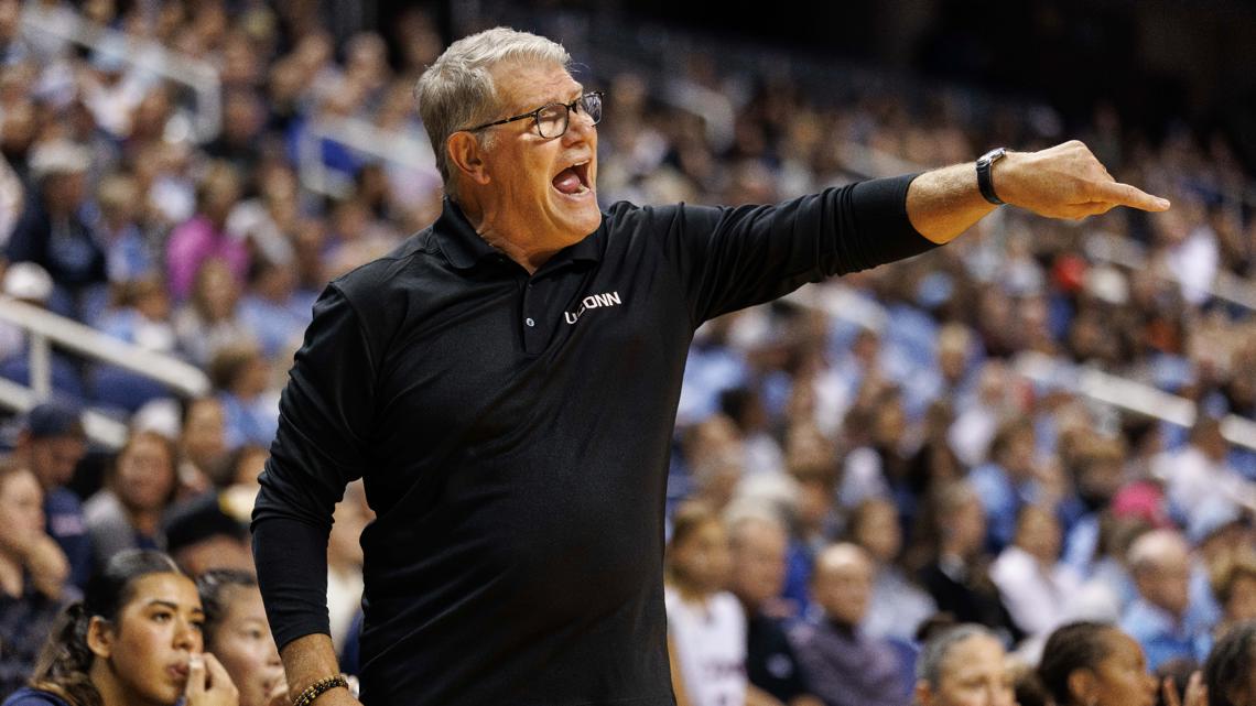 Geno Auriemma ties all-time wins record; UConn women beat UNC | fox61.com