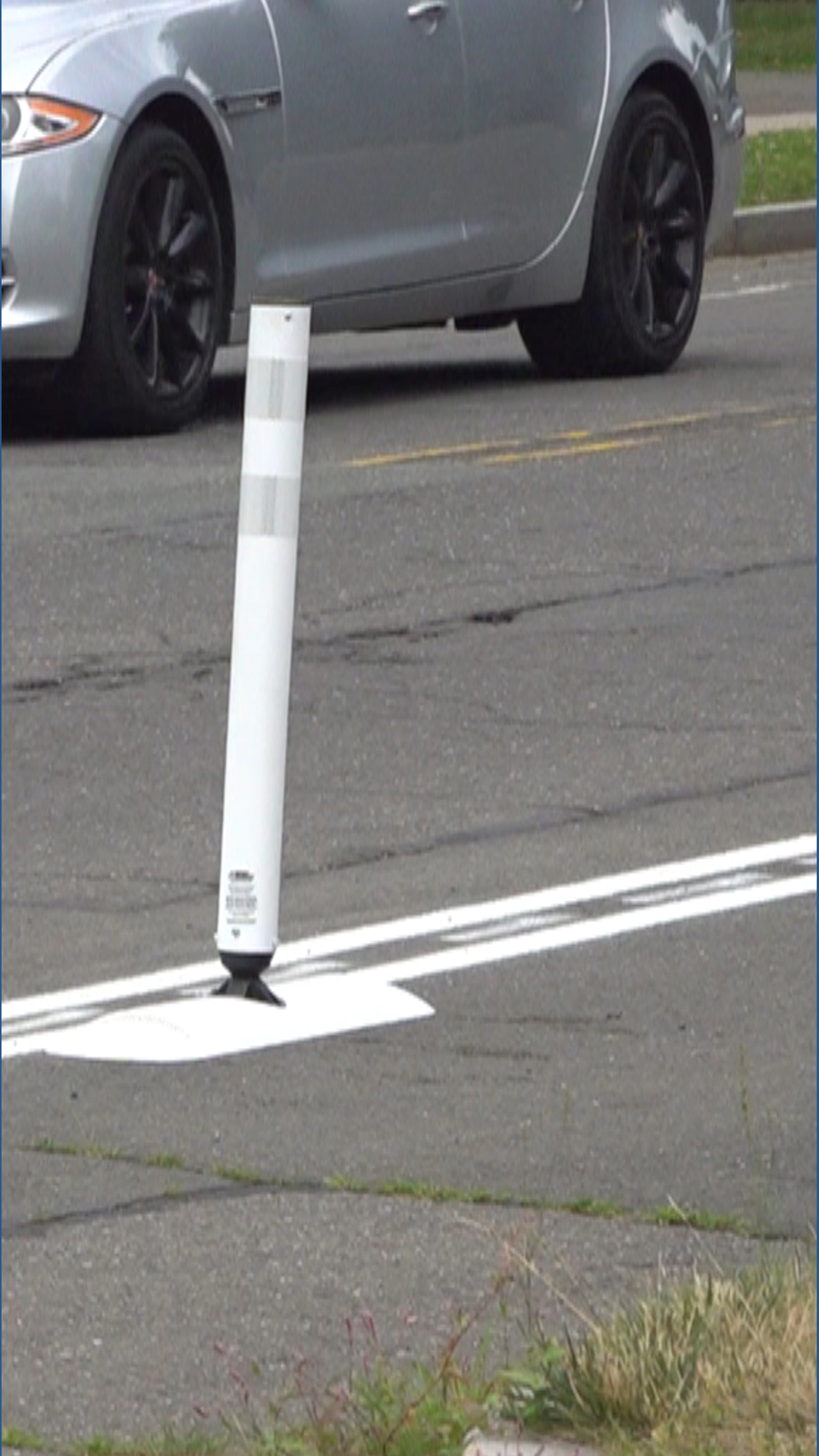 West Hartford, Conn. installs curb extenders to boost pedestrian safety ...